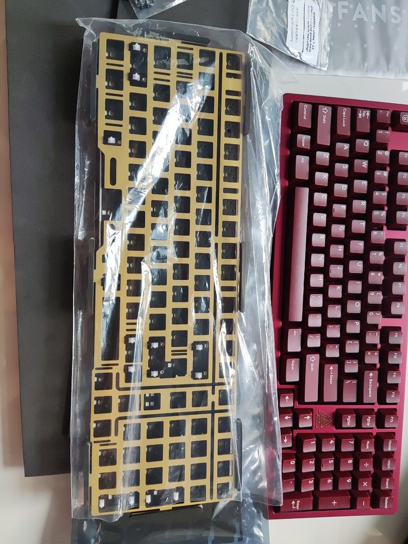 KBDfans Odin Burgundy V1, Computers & Tech, Parts & Accessories ...