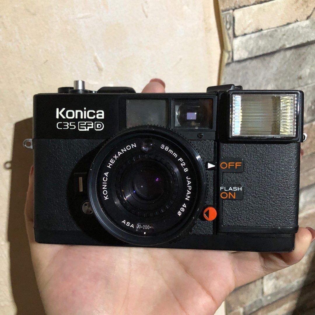 Konica C35 EFD vintage 35mm film camera, Photography, Cameras on Carousell