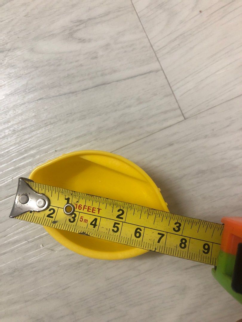 Lemon shaped food or water container for small animals + free Timothy ...