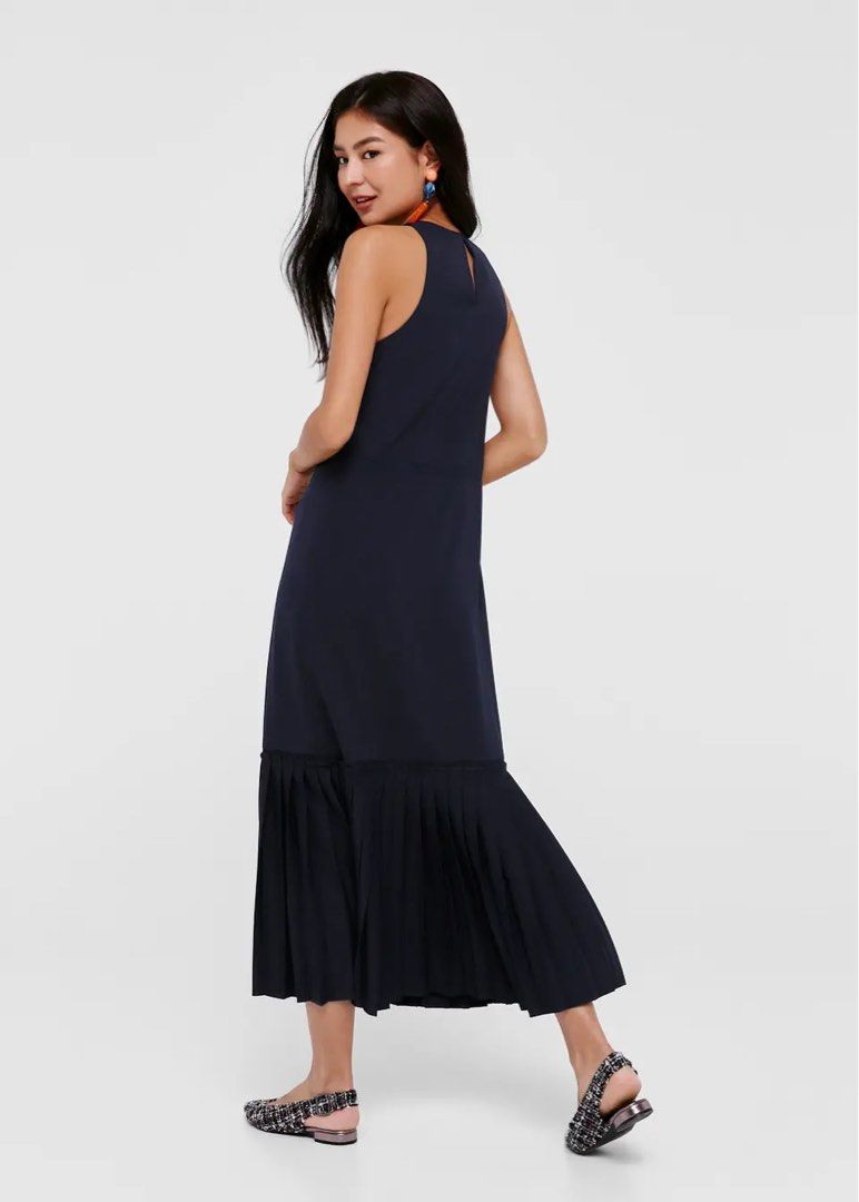 Lovebonito Zarya Drop Hem Maxi Dress in Navy Blue, Women's Fashion ...