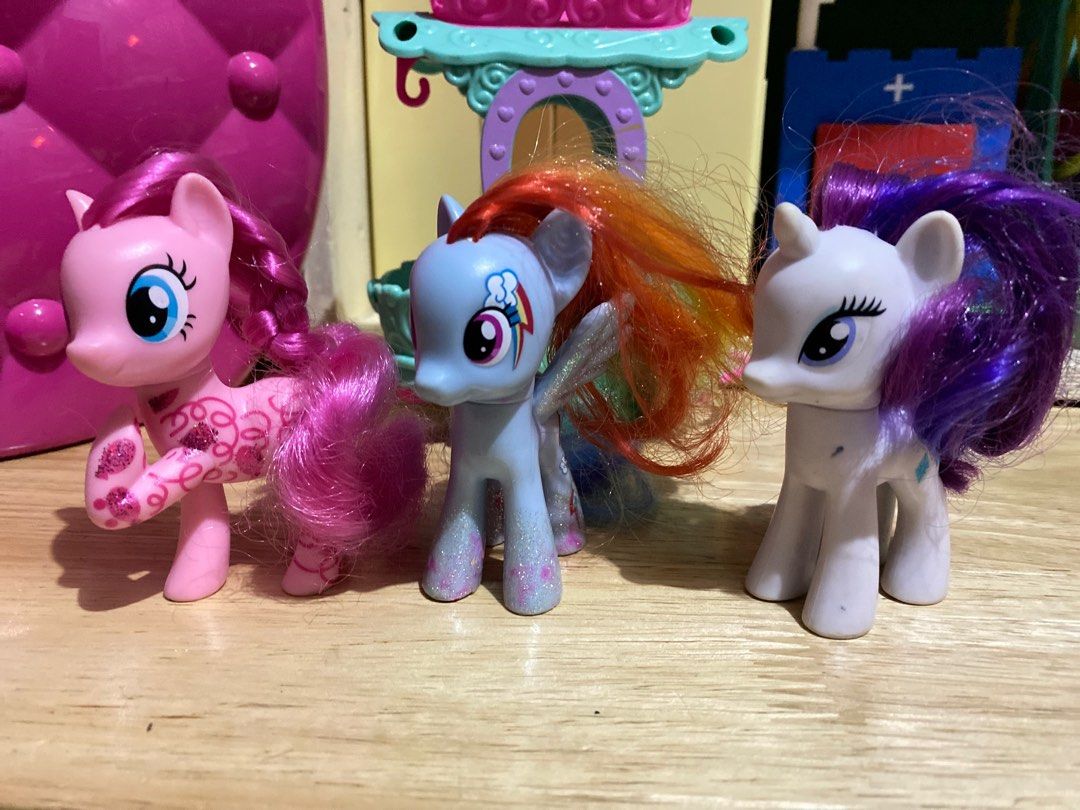 My Little Pony Carriage with Pinky Pie, Rainbow Dash and Rarity ...