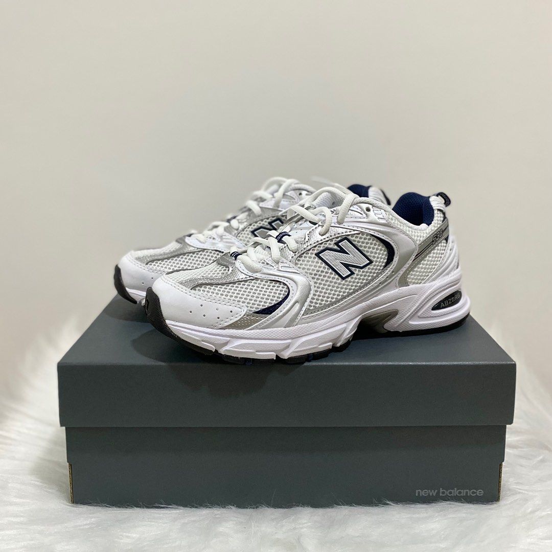 Ideas De Outfits Básicos Con Las New Balance 530 ?‍?, 41% OFF