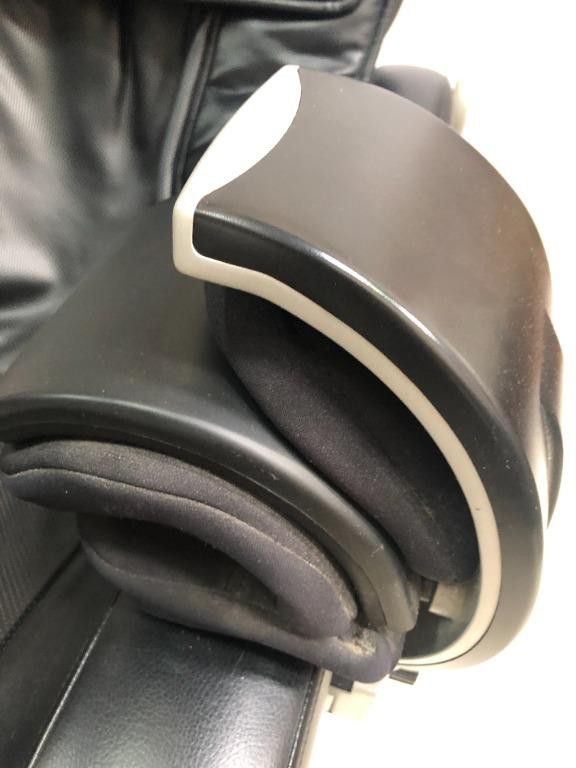 Osim iDesire OS-7800 Full Body Massage Chair, Furniture & Home Living ...