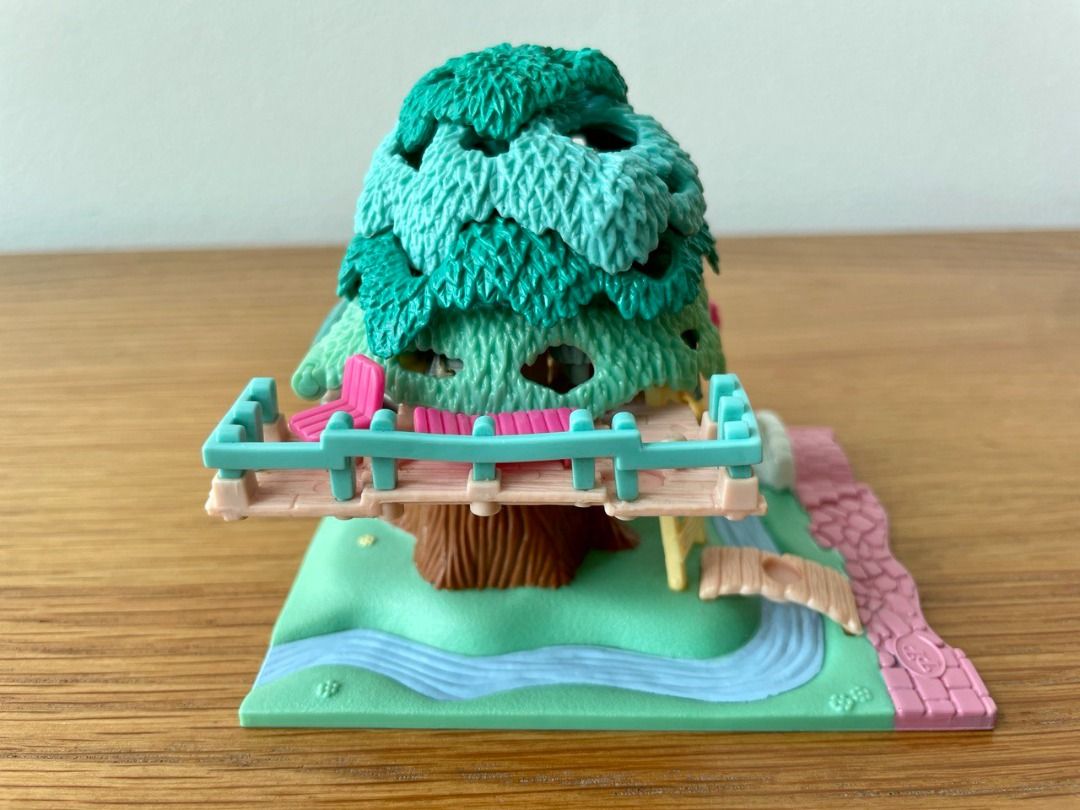 Polly Pocket 1994 Tree house - Pollyville 100% COMPLETE with dolls ...