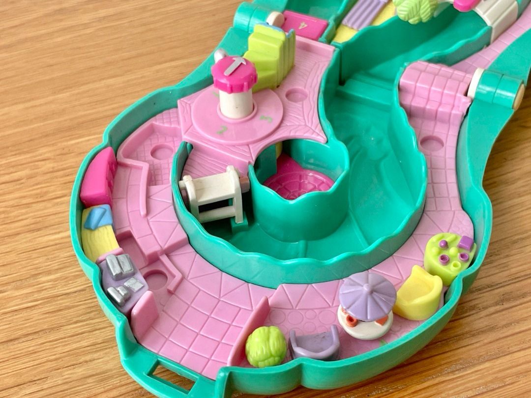 Polly Pocket 1995 Splash 'n Slide Water park 99% COMPLETE with dolls ...