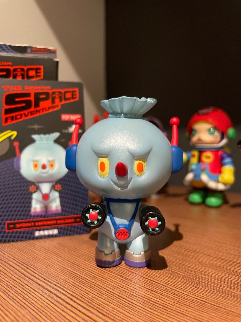 Pop Mart: The Monsters Space Adventure SPOOKY EMPEROR SOLDIER, Hobbies ...