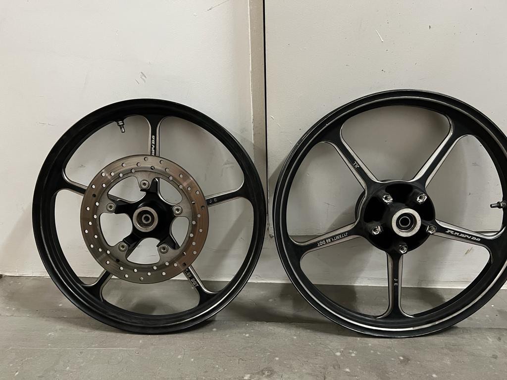 Rapido Rim for Sniper 150/155, Motorcycles, Motorcycle Accessories on ...