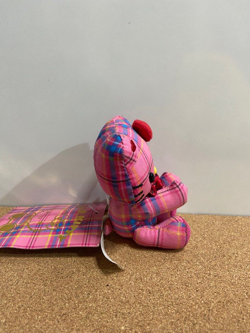 Rare and collectible Hello Kitty 35th Anniversary Scottish Tartans ...
