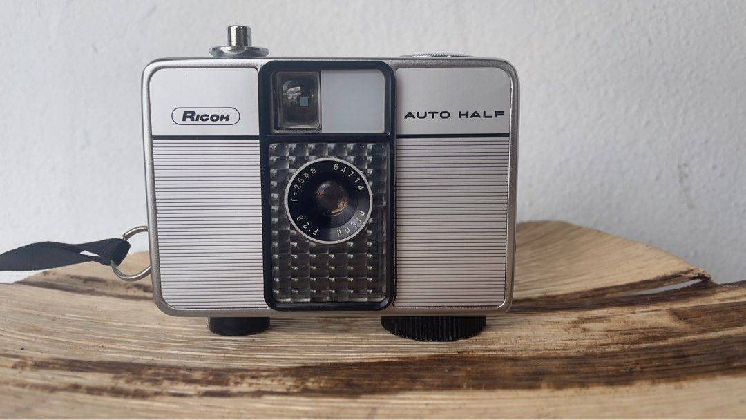 ricoh auto half, Photography, Cameras on Carousell