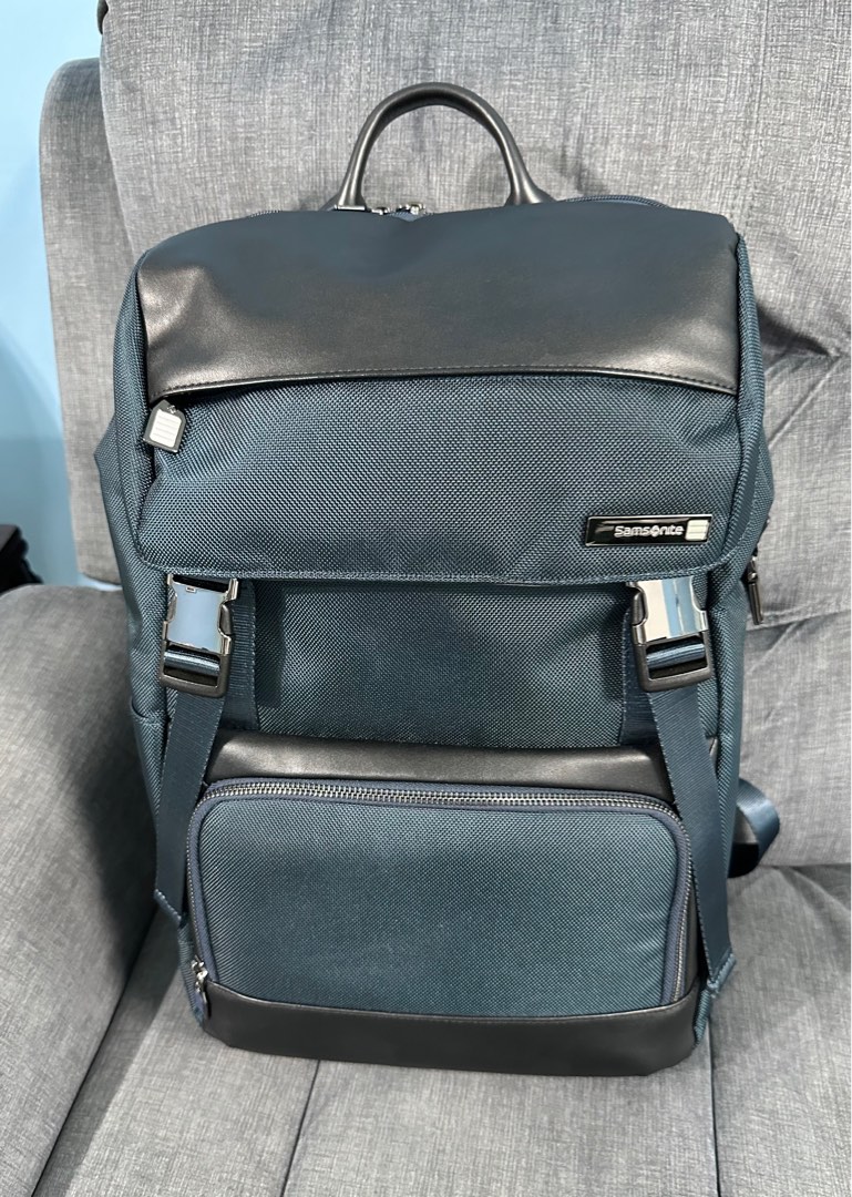 Samsonite Backpack with Flap Top (Navy Blue), Men's Fashion, Bags ...