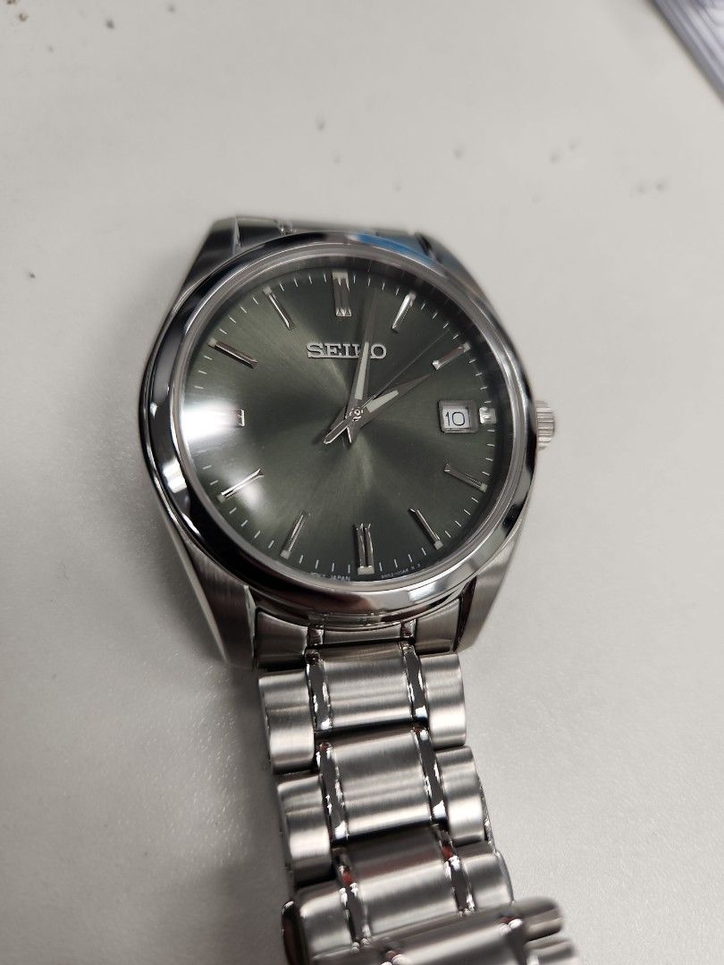 SEIKO Quartz SUR527 Green Dial, Men's Fashion, Watches & Accessories ...