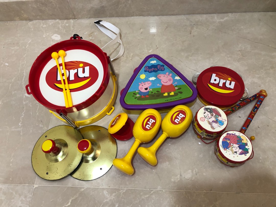Set of toy instruments, Hobbies & Toys, Toys & Games on Carousell