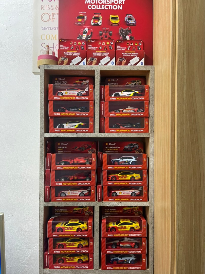 shell motorsport collection ferrari sf90, Hobbies & Toys, Toys & Games ...