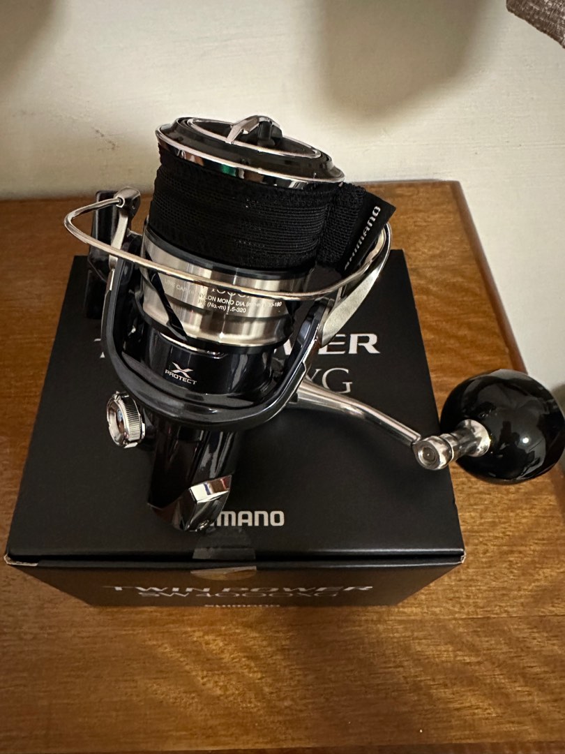 Shimano twin power 4000 hg, Sports Equipment, Fishing on Carousell