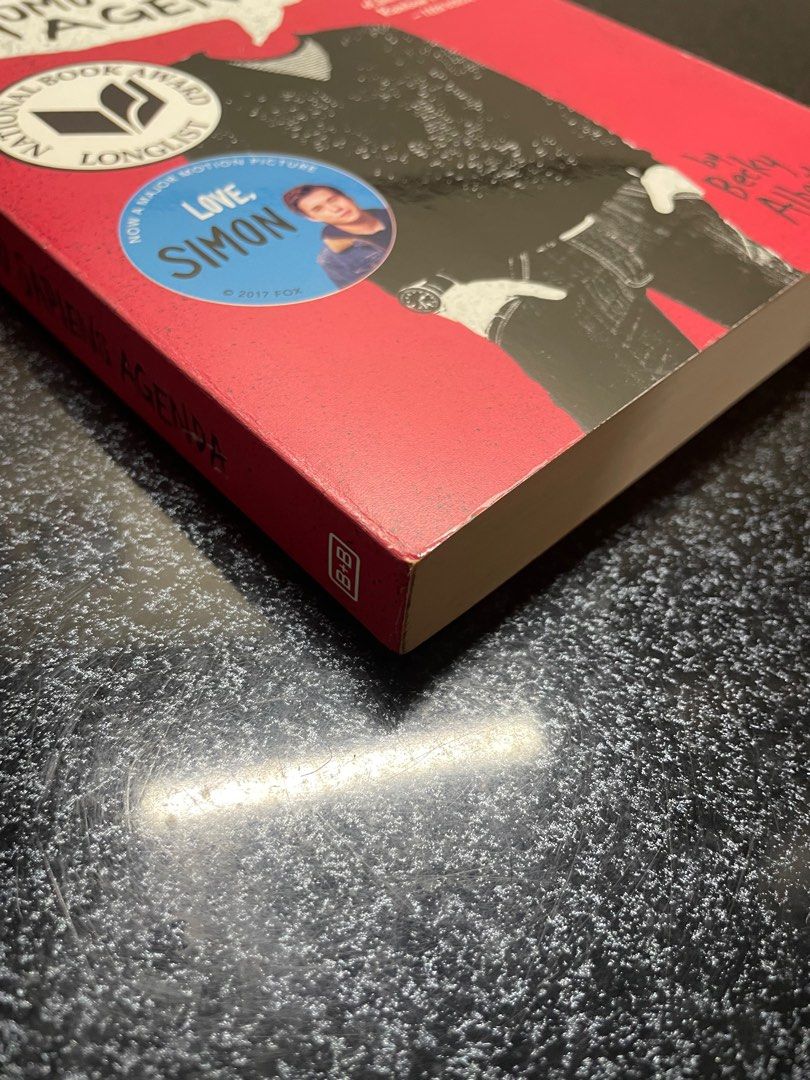 Simon vs. The Homosapiens Agenda by Becky Albertalli, Hobbies & Toys ...
