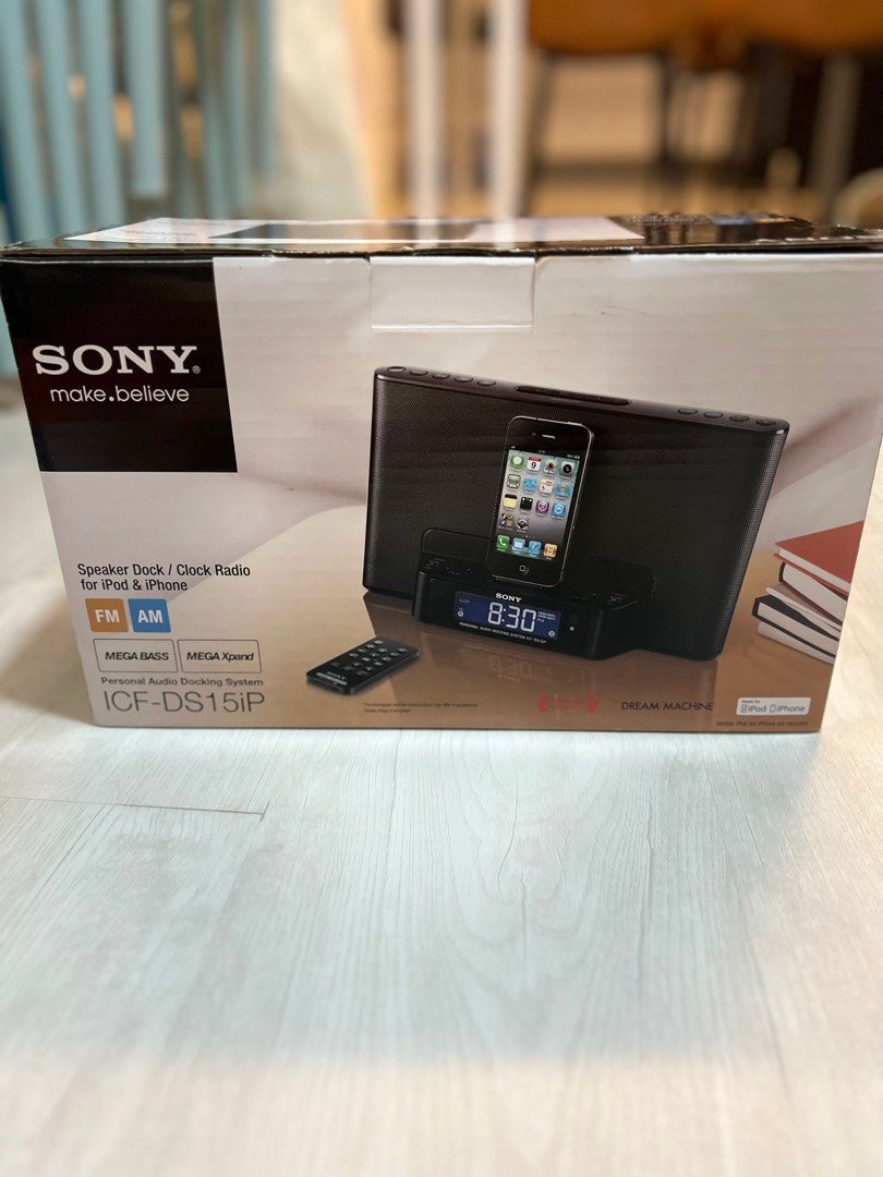 Sony Speaker Dock / Clock Radio ICF-DS15iP, Audio, Portable Music ...