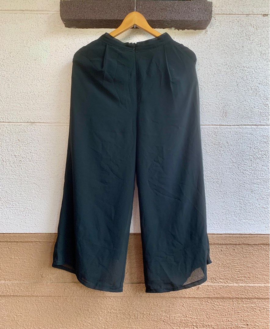 Taakee Flowy Square Pants, Women's Fashion, Bottoms, Other Bottoms on ...