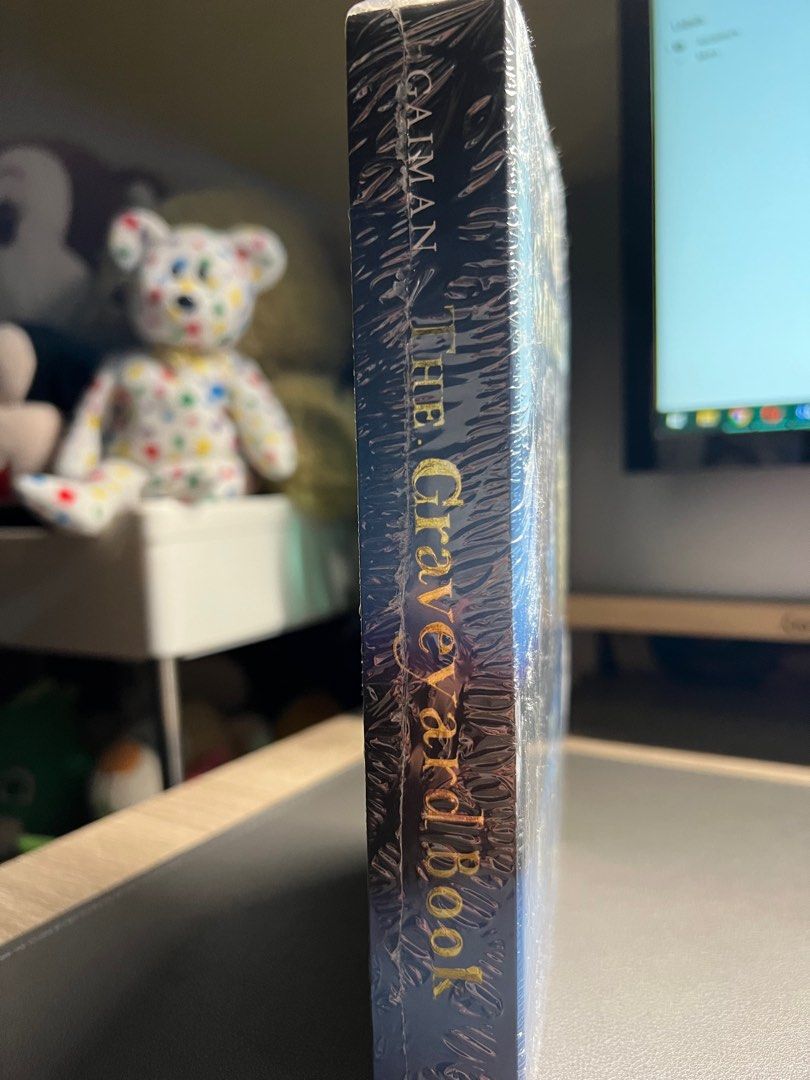 The Graveyard Book by Neil Gaiman, Hobbies & Toys, Books & Magazines ...