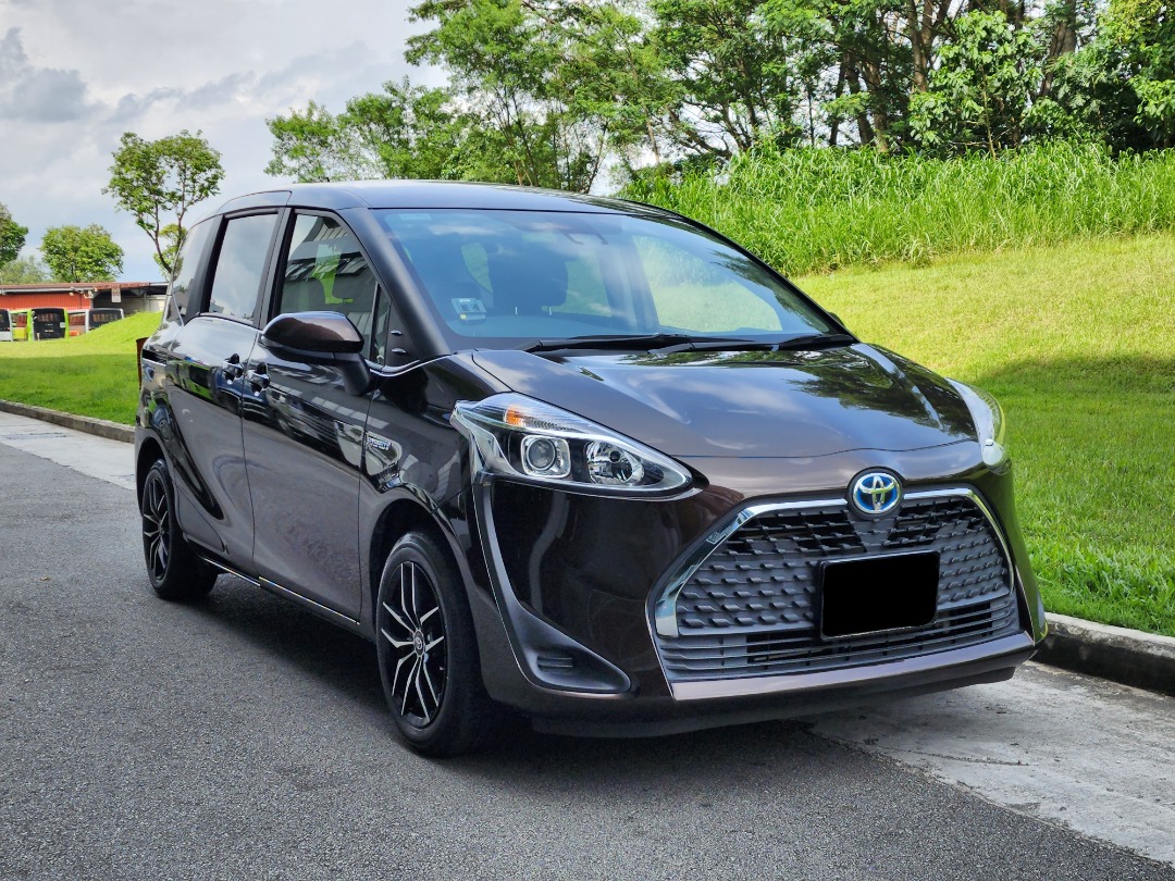 Toyota Sienta Hybrid 1.5 G 7-Seater Toyota Safety Sense (A), Cars, Used ...