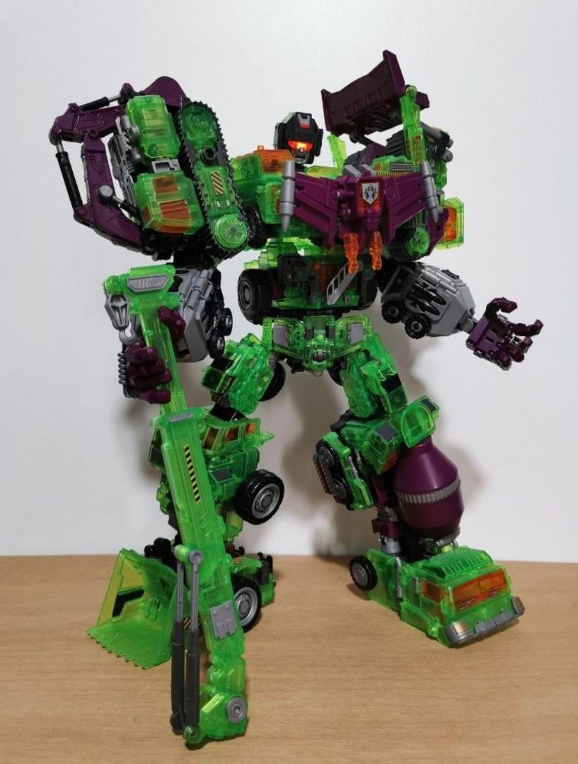 Transformers Devastator NBK Clear Green Version Toy, Hobbies & Toys ...