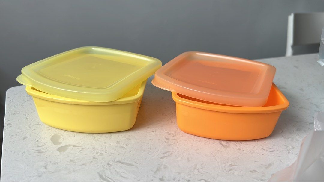 [Tupperware] Sandwich box, Furniture & Home Living, Kitchenware ...