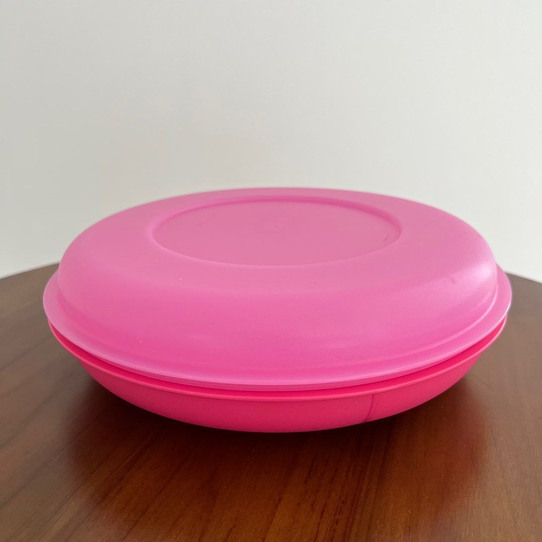 Tupperware Junior Serving Center Tupperware Serving Container ...