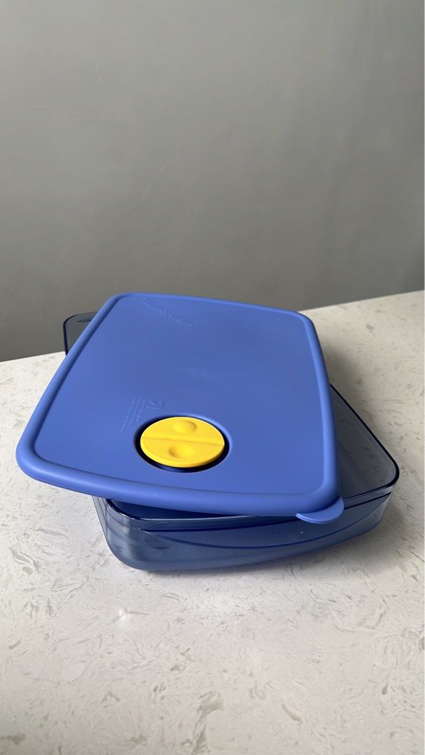 [Tupperware] Microwavable container, Furniture & Home Living ...