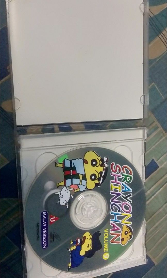 VCD crayon shinchan, Hobbies & Toys, Music & Media, CDs & DVDs on Carousell