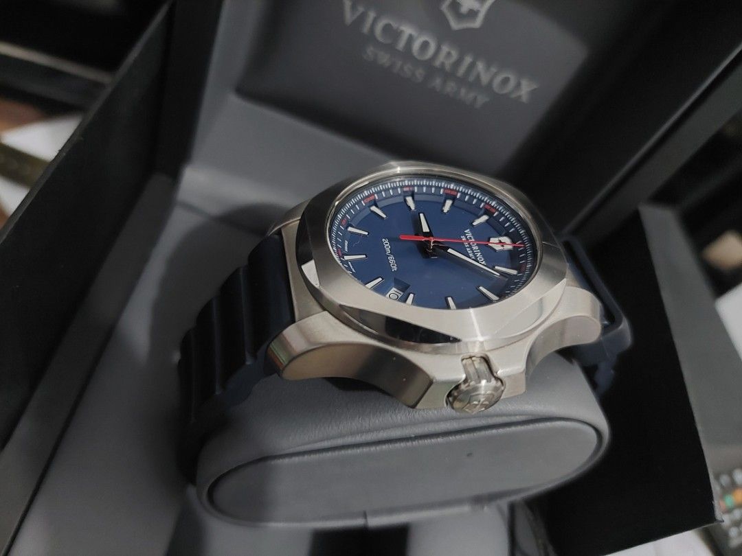 Victorinox Inox Blue Dial, Men's Fashion, Watches & Accessories ...