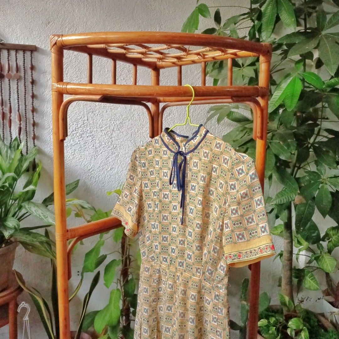 Vintage rattan corner clothing rack farmhouse cottagecore boho ...