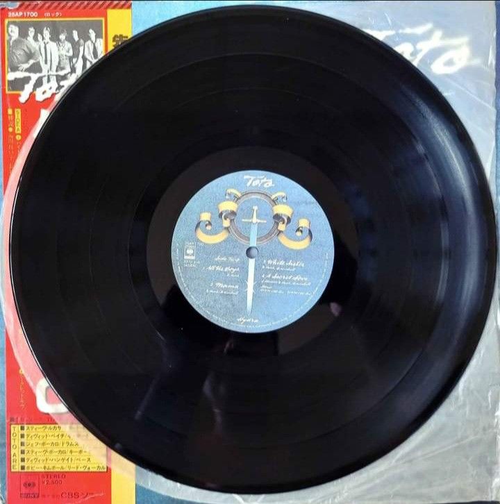 [Vinyl] Toto - Hydra Vinyl (Plaka)@P750!!!, Hobbies & Toys, Music & Media, Vinyls on Carousell