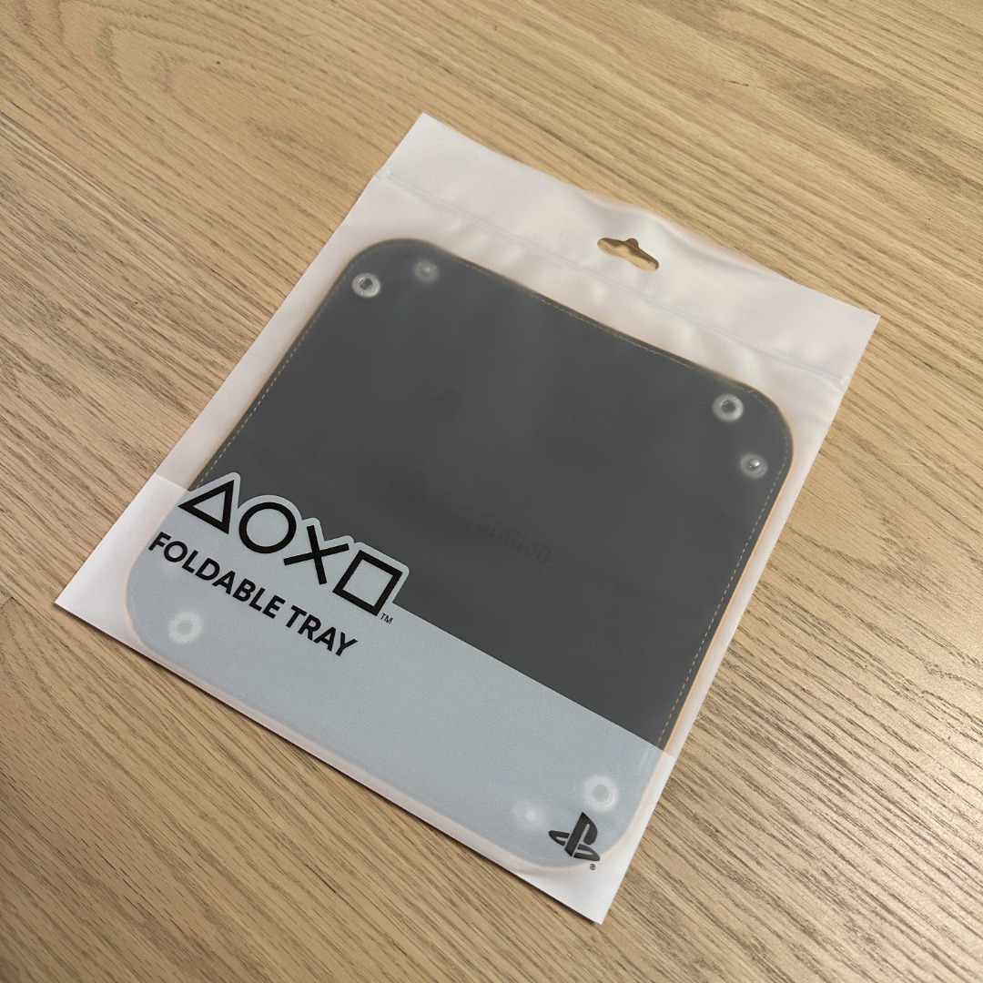 全新 PlayStation Plus Foldable Tray 摺合式儲物兜, 電子遊戲, 電子遊戲機, PlayStation ...