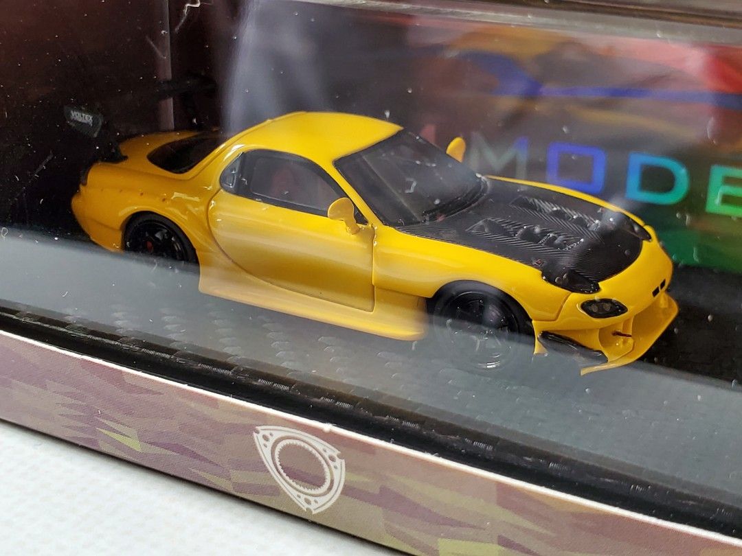 全新 YM Model RX7 FD3S ( 頭文字D initial D 高橋啟介 啟介), 興趣及遊戲, 玩具 & 遊戲類 - Carousell