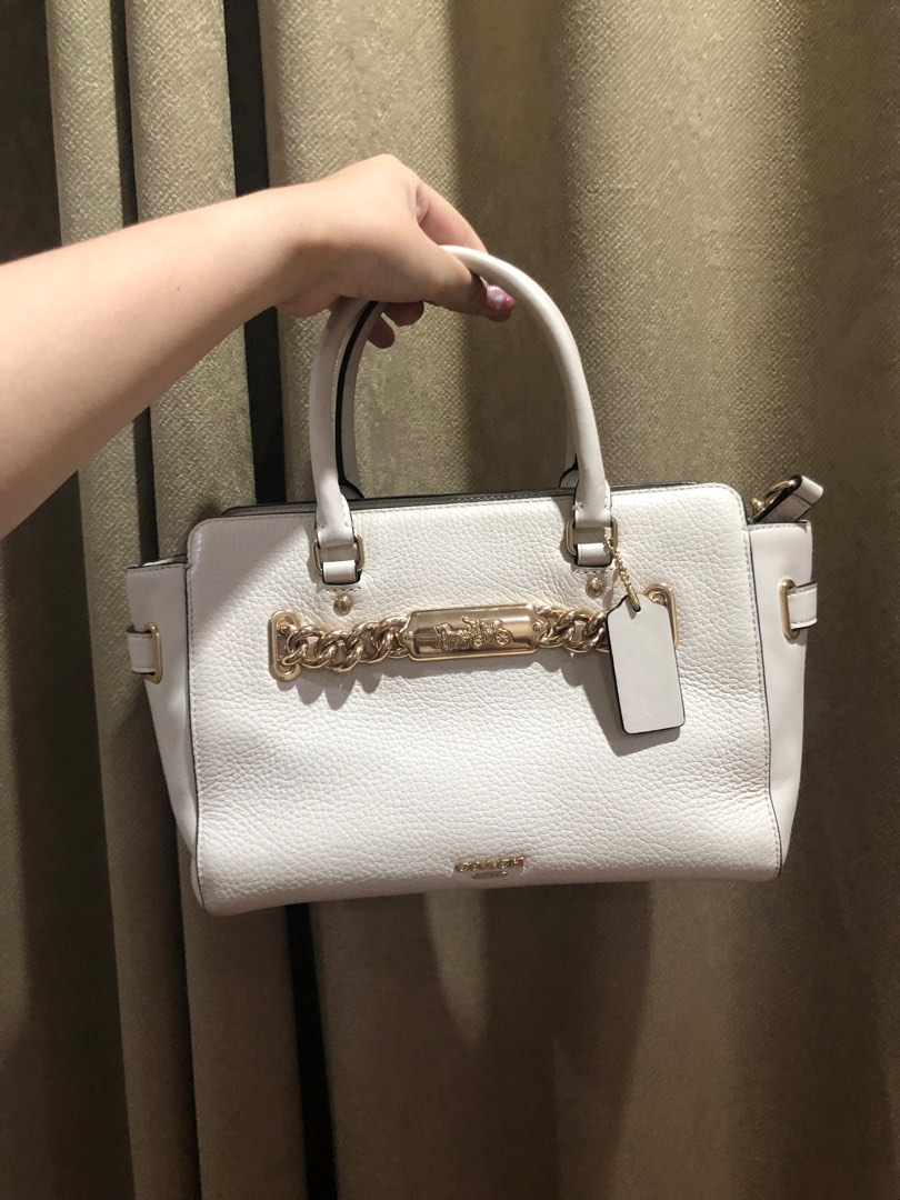 Authentic Coach Swagger Bag, Women's Fashion, Bags & Wallets, Purses ...
