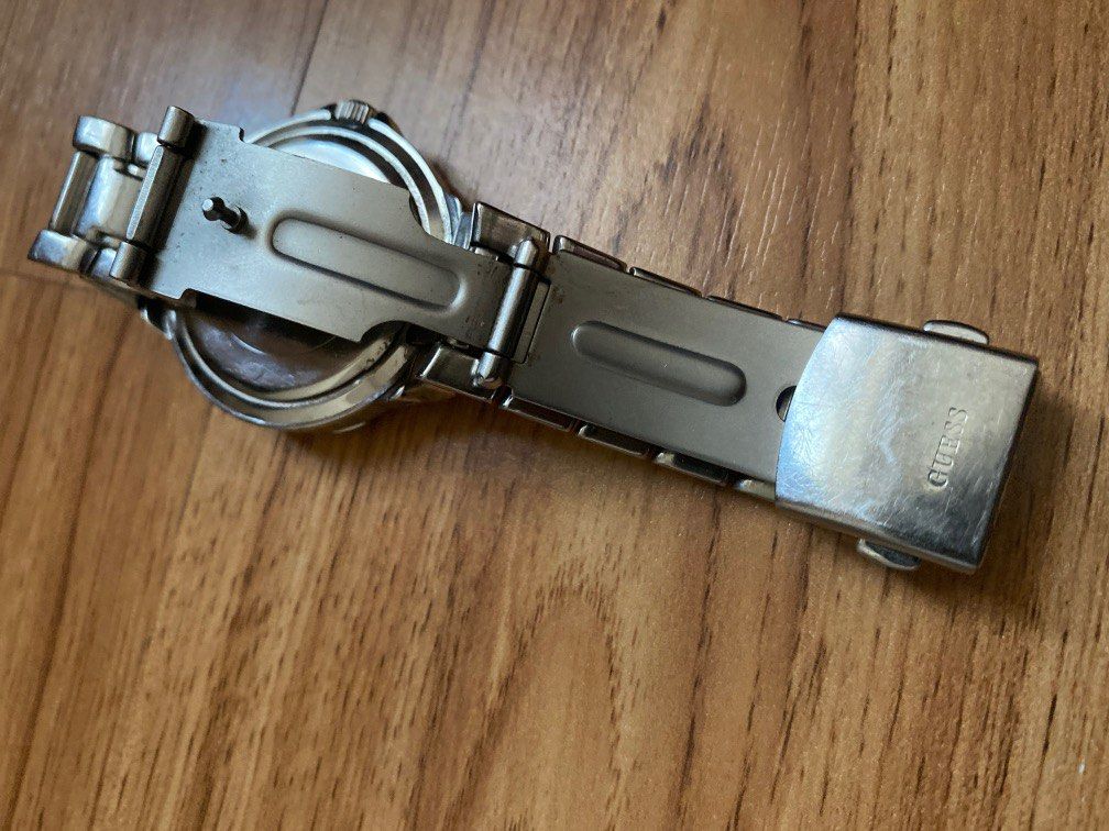 Authentic Guess Watch, Women's Fashion, Watches & Accessories, Watches ...