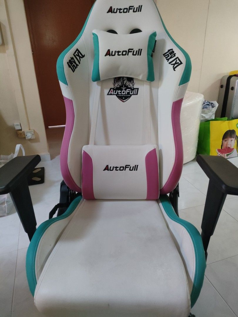 Autofull Pink White ZGDX Smiling Gaming Chair, Furniture & Home Living, Furniture, Chairs on ...