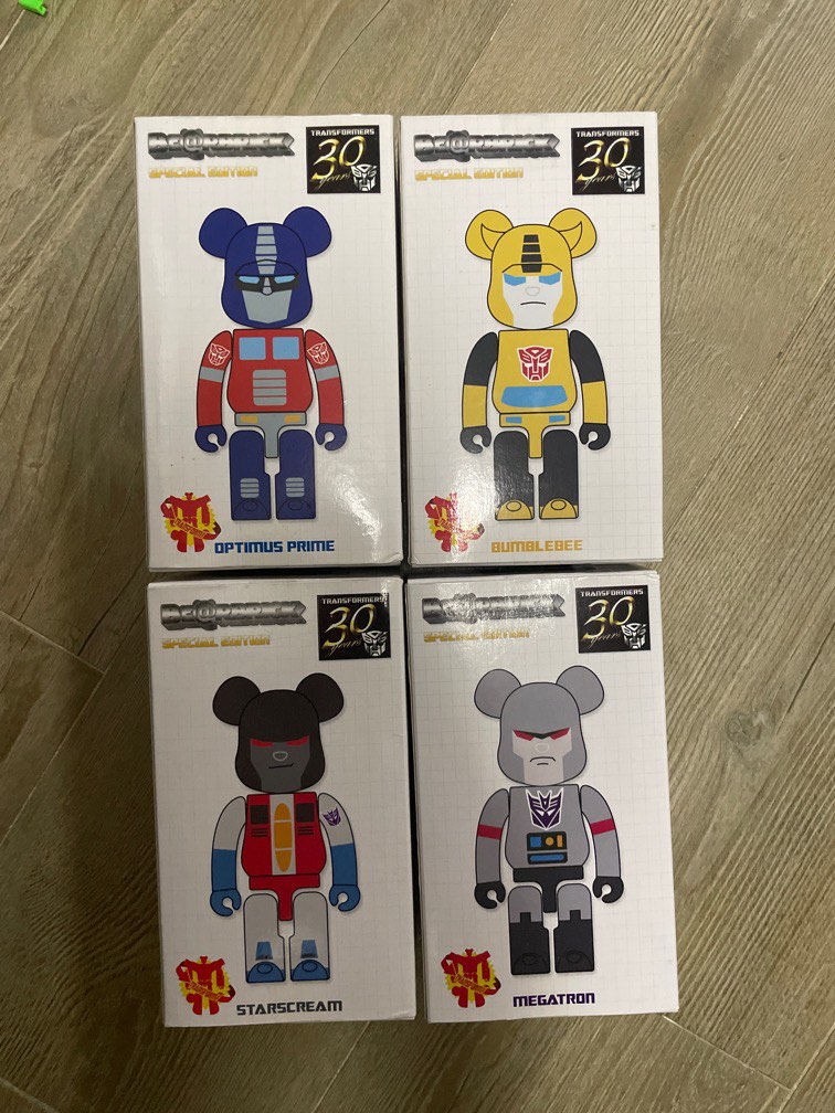 Bearbrick 變形金剛 transformers 200% set, 興趣及遊戲, 玩具 & 遊戲類 - Carousell