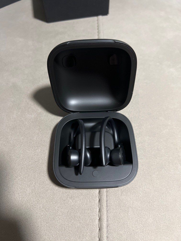Beats Powerbeats Pro, Audio, Earphones on Carousell