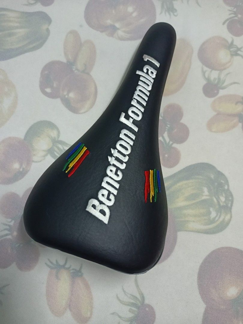 Benetton Formula 1 Basikal seat, Sports Equipment, Bicycles & Parts ...