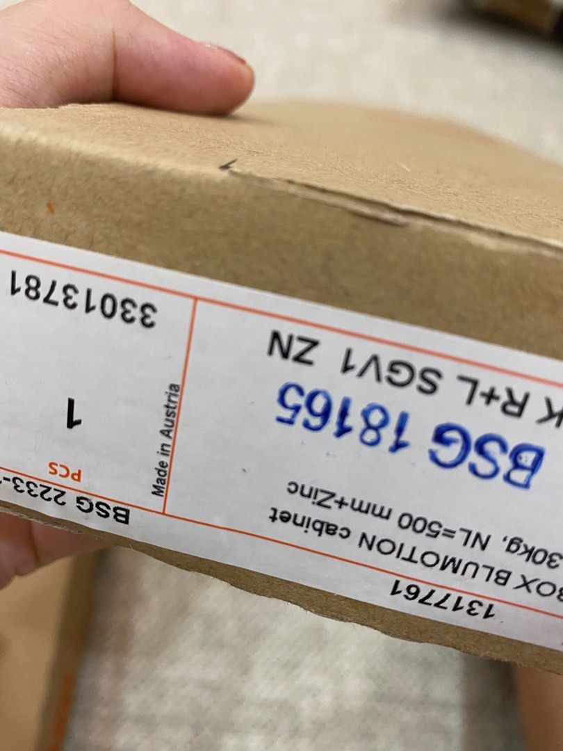 Blum tandem box Cabinet profiles set 30kg, Furniture & Home Living, Bathroom & Kitchen Fixtures ...