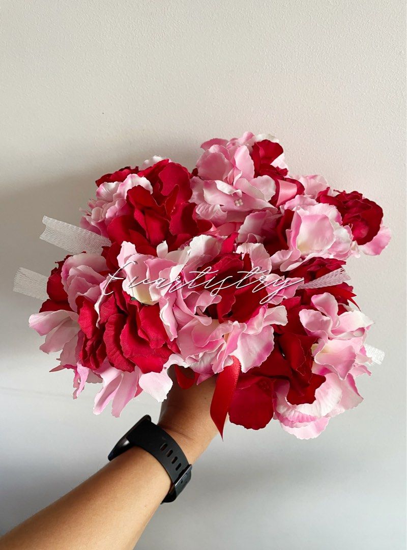 Bunga Pahar, Hobbies & Toys, Stationery & Craft, Flowers & Bouquets on ...