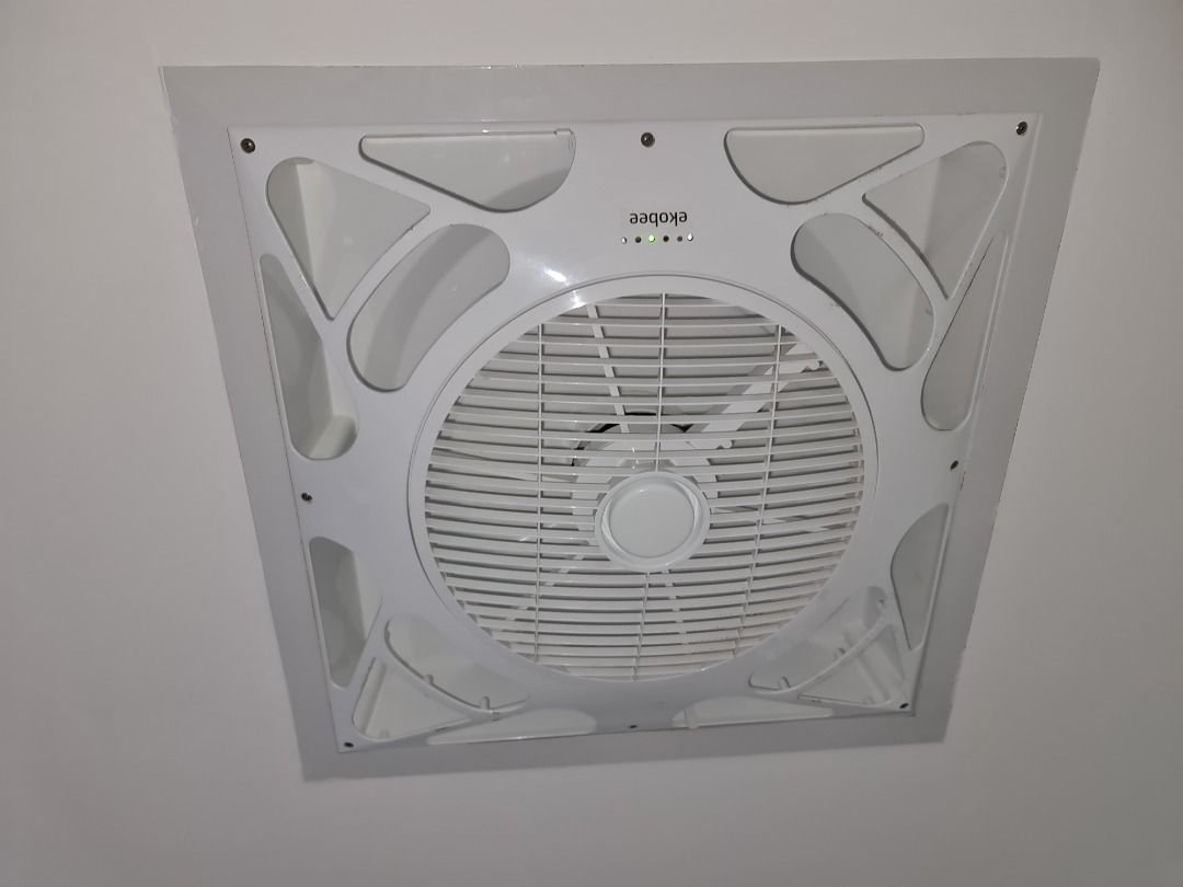 Ceiling Fan / Air Circulator Fan, Furniture & Home Living, Lighting ...