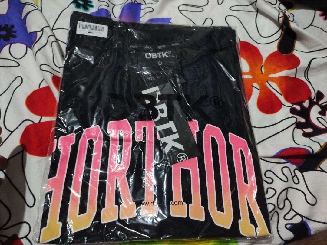 DBTK shorthorn large, Men's Fashion, Tops & Sets, Tshirts & Polo Shirts ...