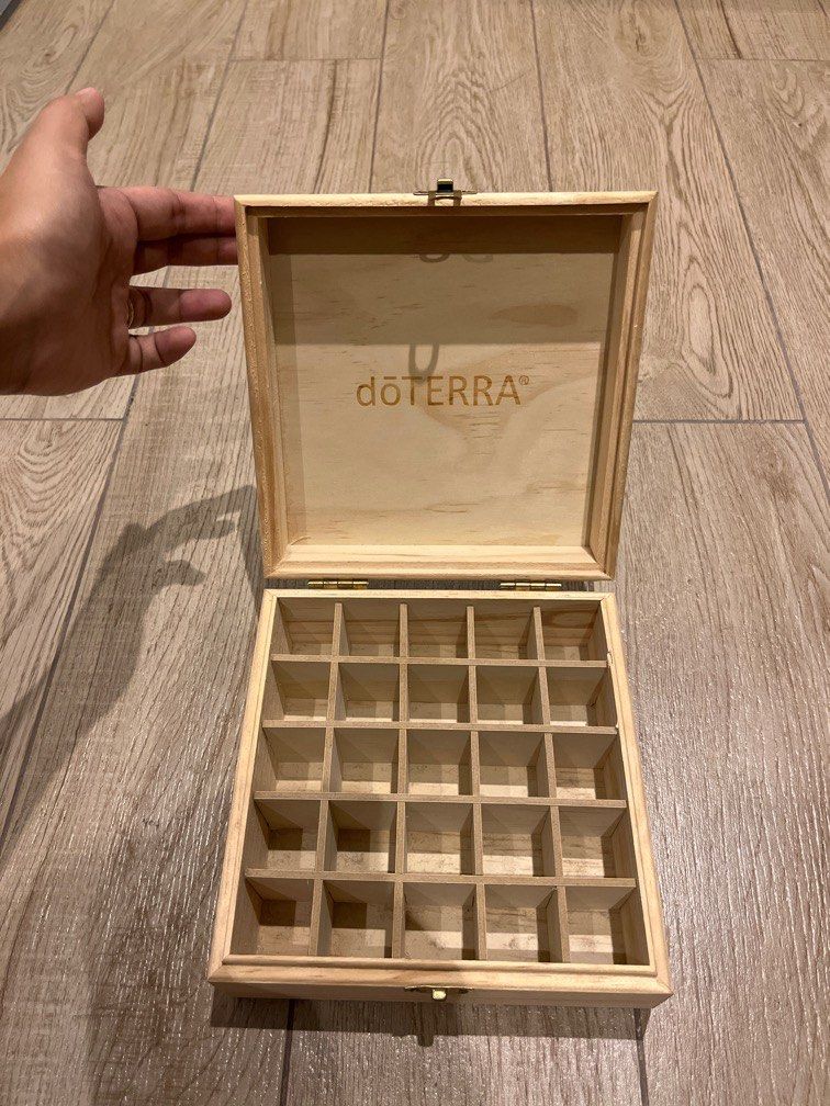Doterra Essential Oils Box Holder Wooden Young Living, Women's Fashion ...