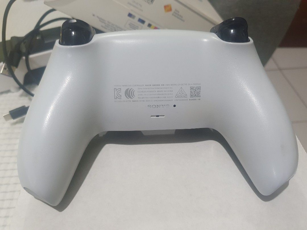 DS5 Dual Sense 5 Controller with charging dock for PS5, Video Gaming ...