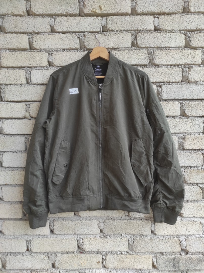 fieldcore field core japan branded bomber jacket sweater, Men's Fashion ...