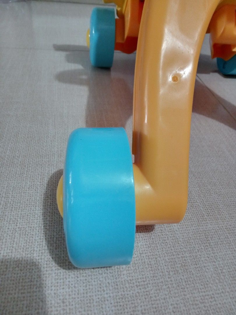 Fisher Price Musical Lion Push Walker, Babies & Kids, Infant Playtime ...