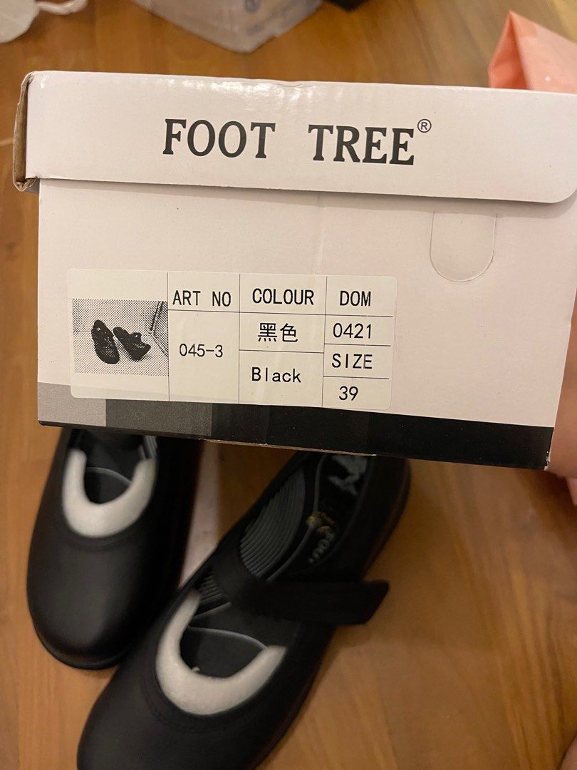 Foot tree Mary Jane shoe, Women's Fashion, Footwear, Flats on Carousell