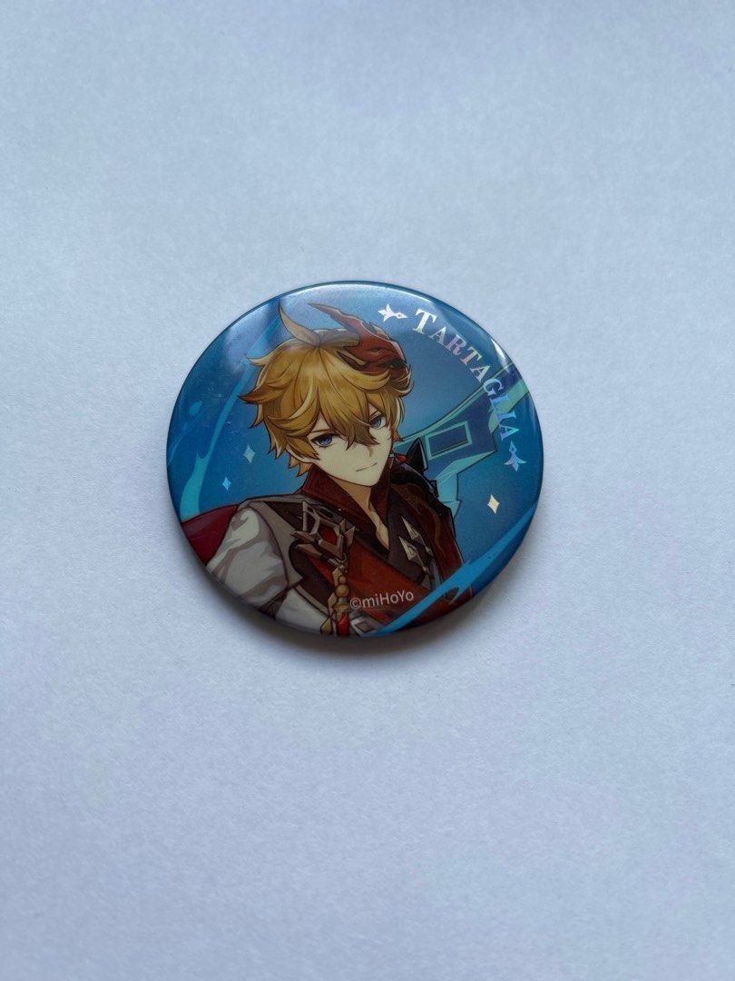 genshin impact venti/childe badge, Hobbies & Toys, Memorabilia ...