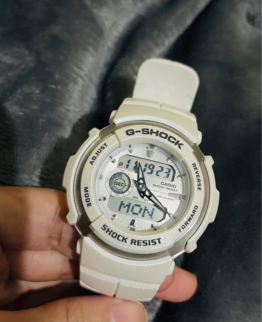 Gshock Original White, Women's Fashion, Watches & Accessories, Watches ...